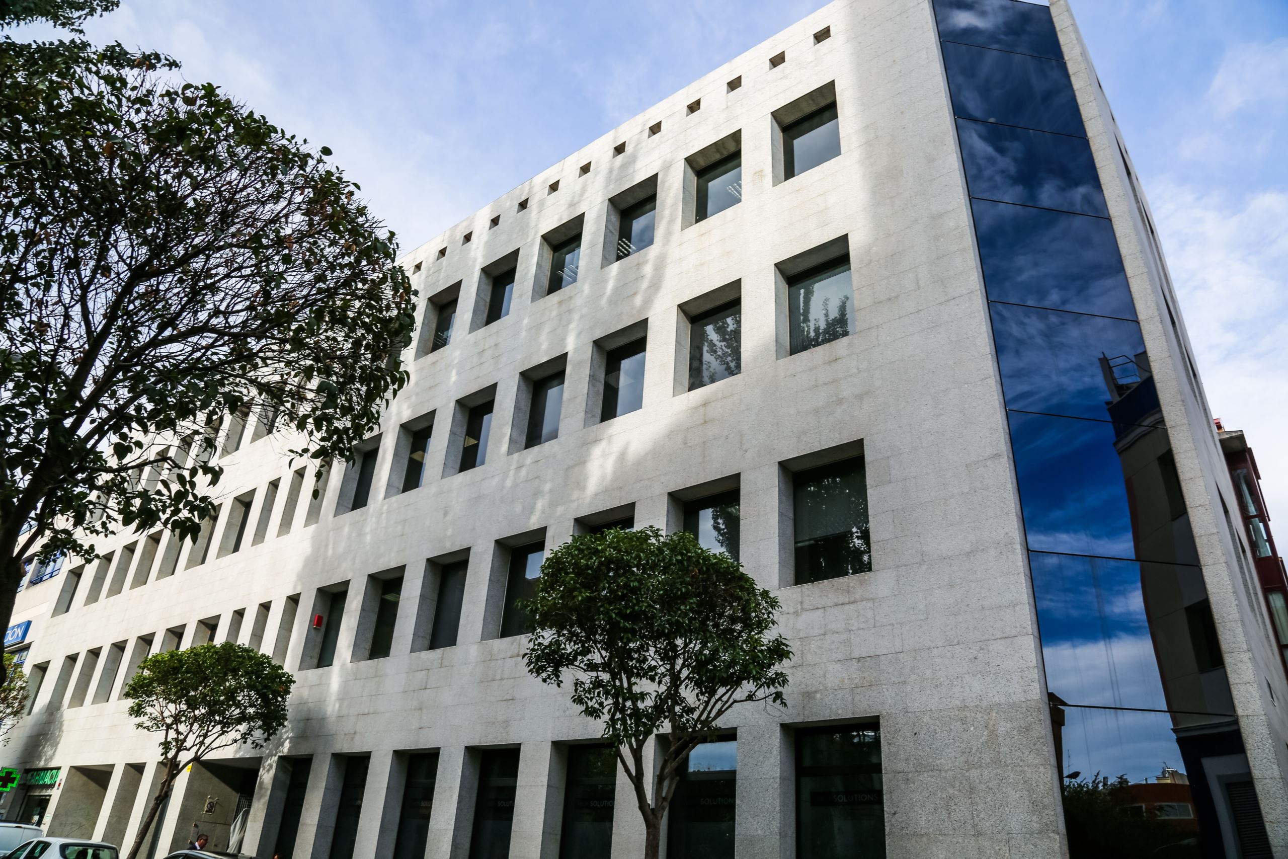 Construcciones Dangar – CONSTRUCCIONES DANGAR. Construyendo un servicio Excepcional